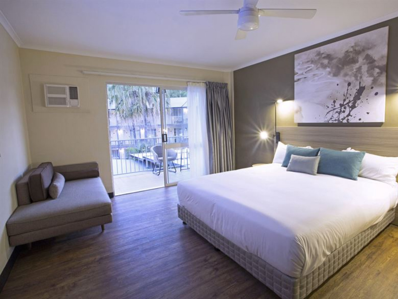 Mantra Club Croc Airlie Beach | Go Queensland